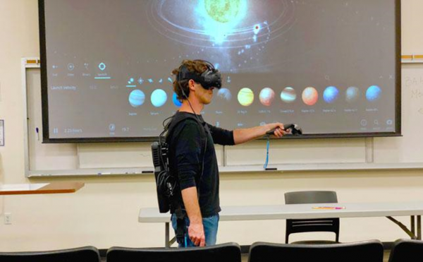 What Is Extended Reality (XR) Technology? | Adobe XD Ideas